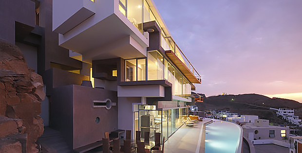 Extraordinary Design of the Veronica Beach House - Viral Homes
