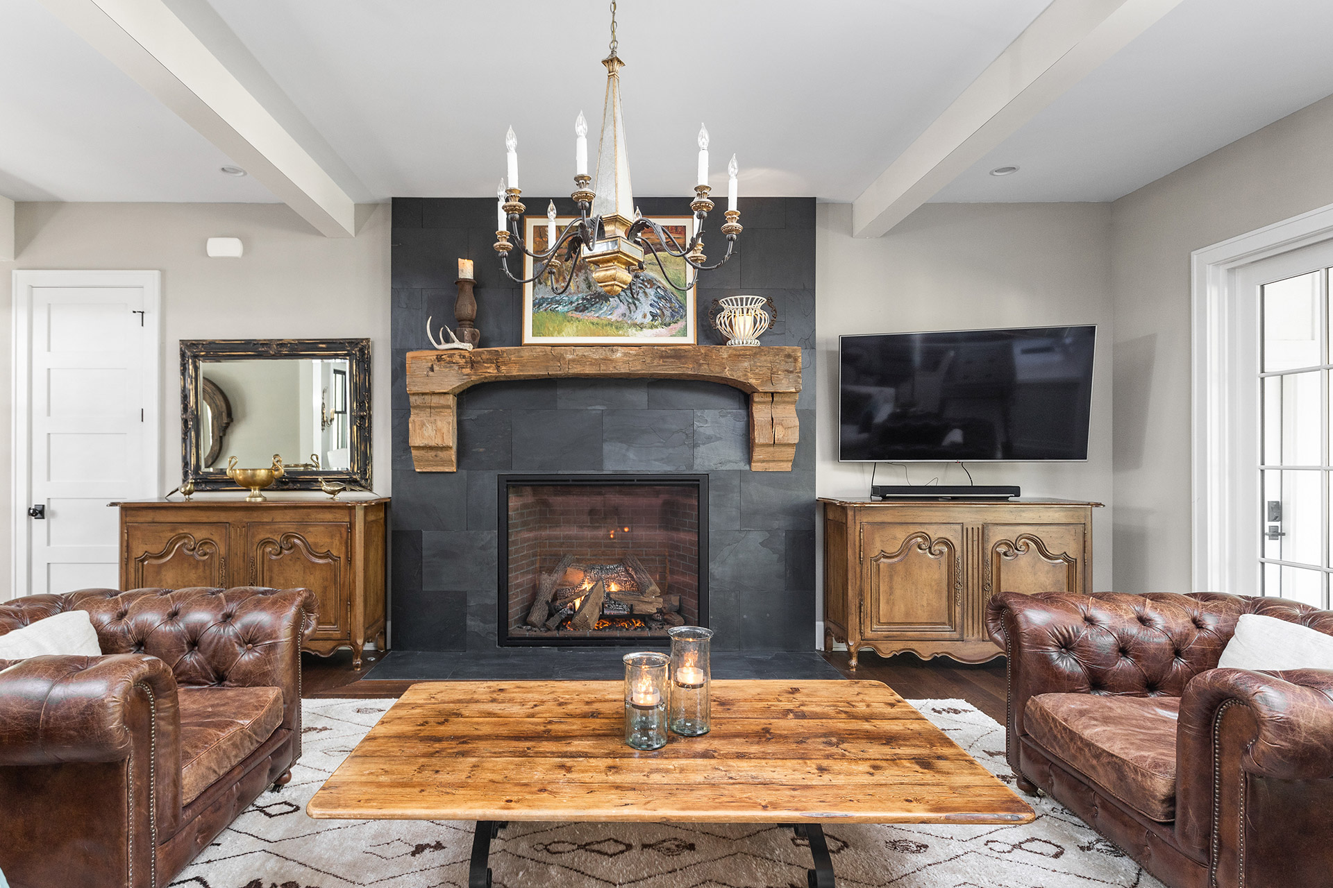 50 Unique Mantel Designs to Turn Heads - Viral Homes