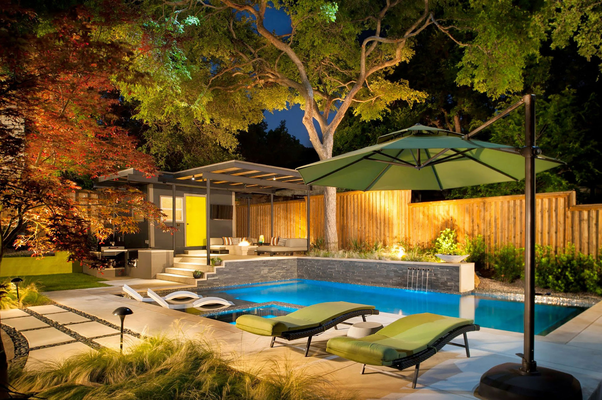 60 Intimate Small Inground Pool Ideas You Need To Cozy Up Your Backyard ...